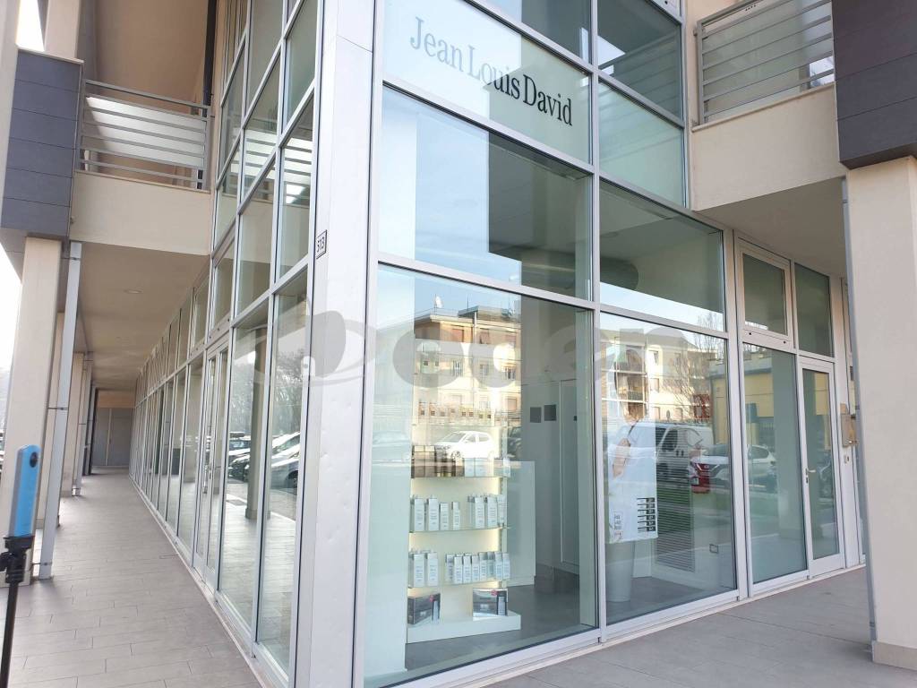 Locale commerciale viale Gaetano Storchi 513, Modena, Rif. 113532897 ...