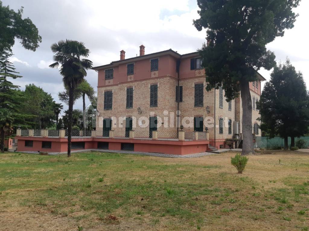 Vendita Villa unifamiliare in via della Stazione 46 Castelfidardo ...