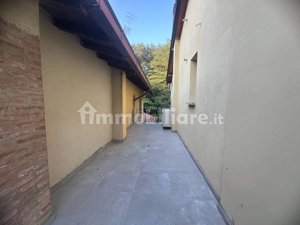 Stanza doppia in affitto, affittasi camera doppia via Valle di Preda 6 ...