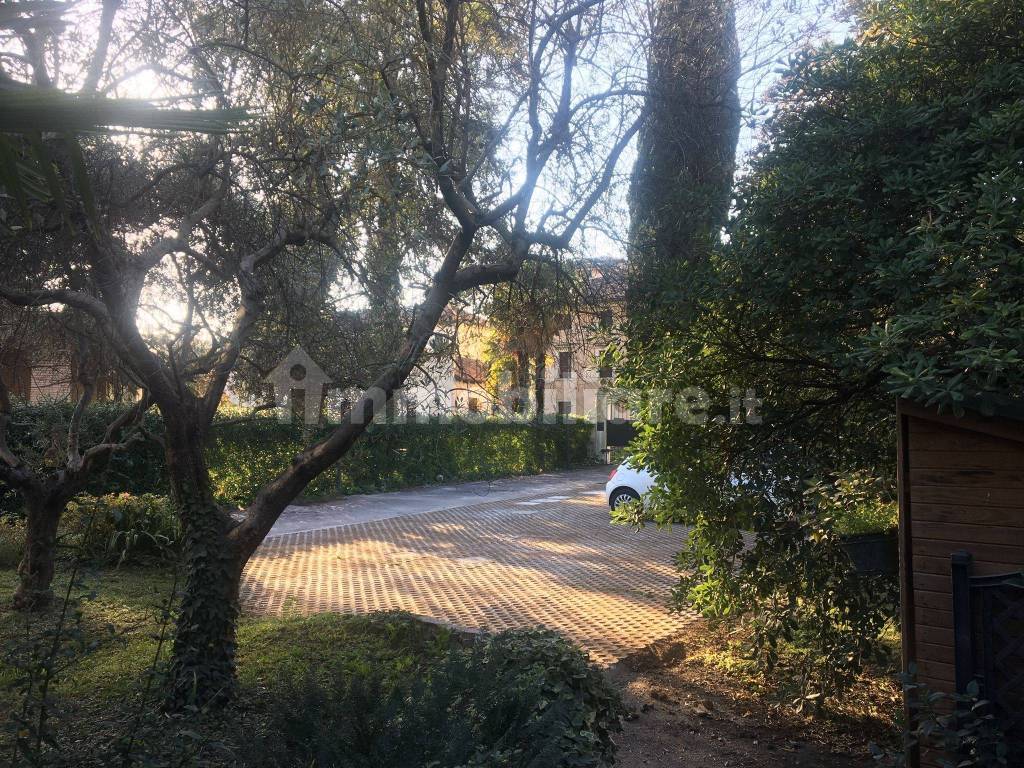 Rent Two-family villa in vicolo Sebastiano Venier 1 Treviso. Good ...