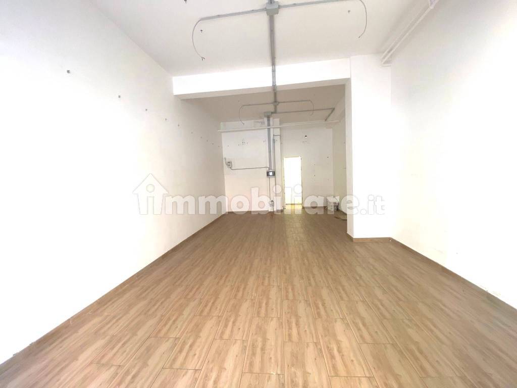 Locale commerciale via Francesco Lemmi, Roma, Rif. 113647233 ...