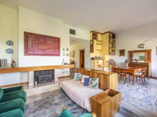 Case in vendita in Via Anna Frank, Casalecchio di Reno - Immobiliare.it