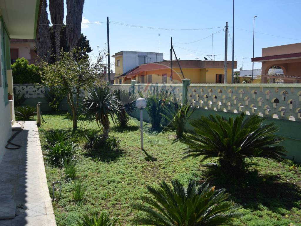 Sale Single family villa in via dei Tulipani snc San Pietro Vernotico ...