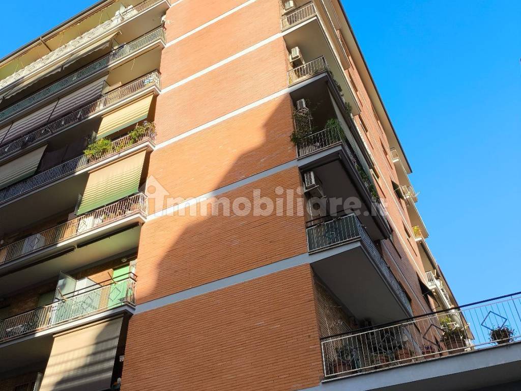 Vendita Mansarda in via Attio Labeone Roma. Da ristrutturare, rif ...