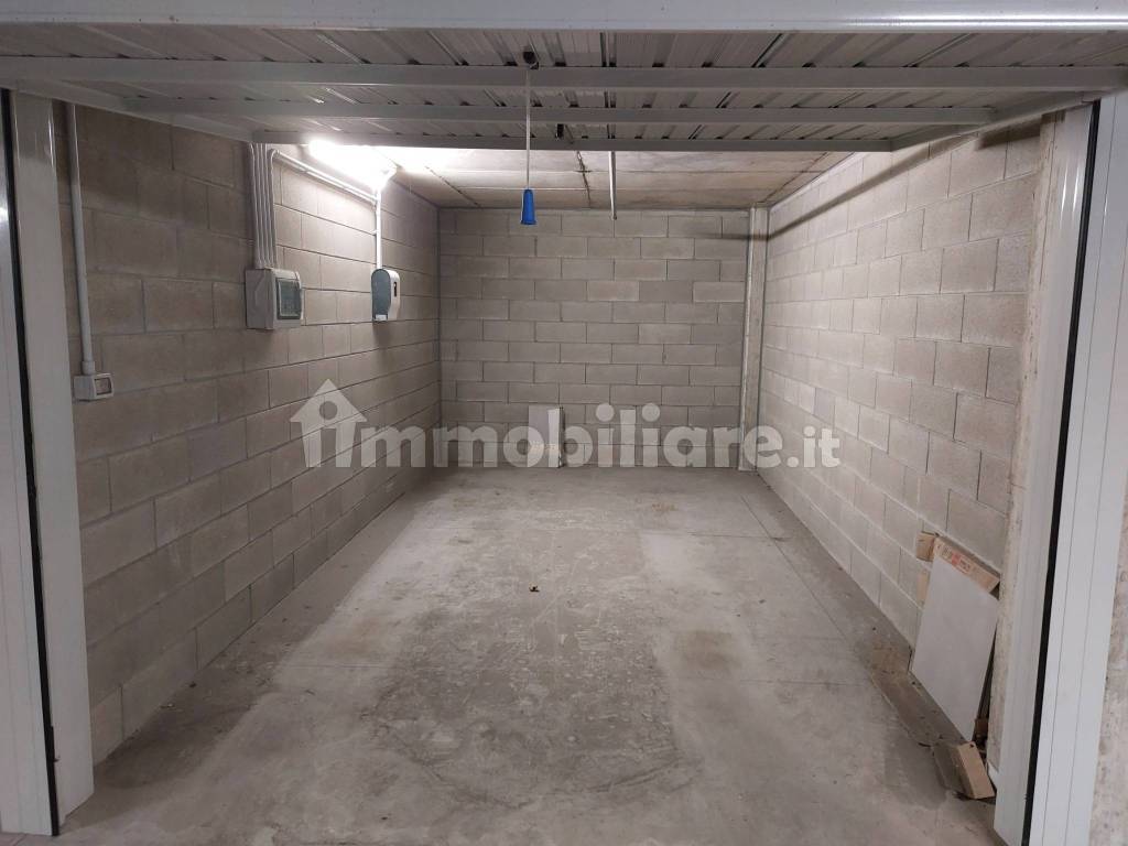 Garage - Box via Principe Eugenio 1, Milano, Rif. 113835641 ...