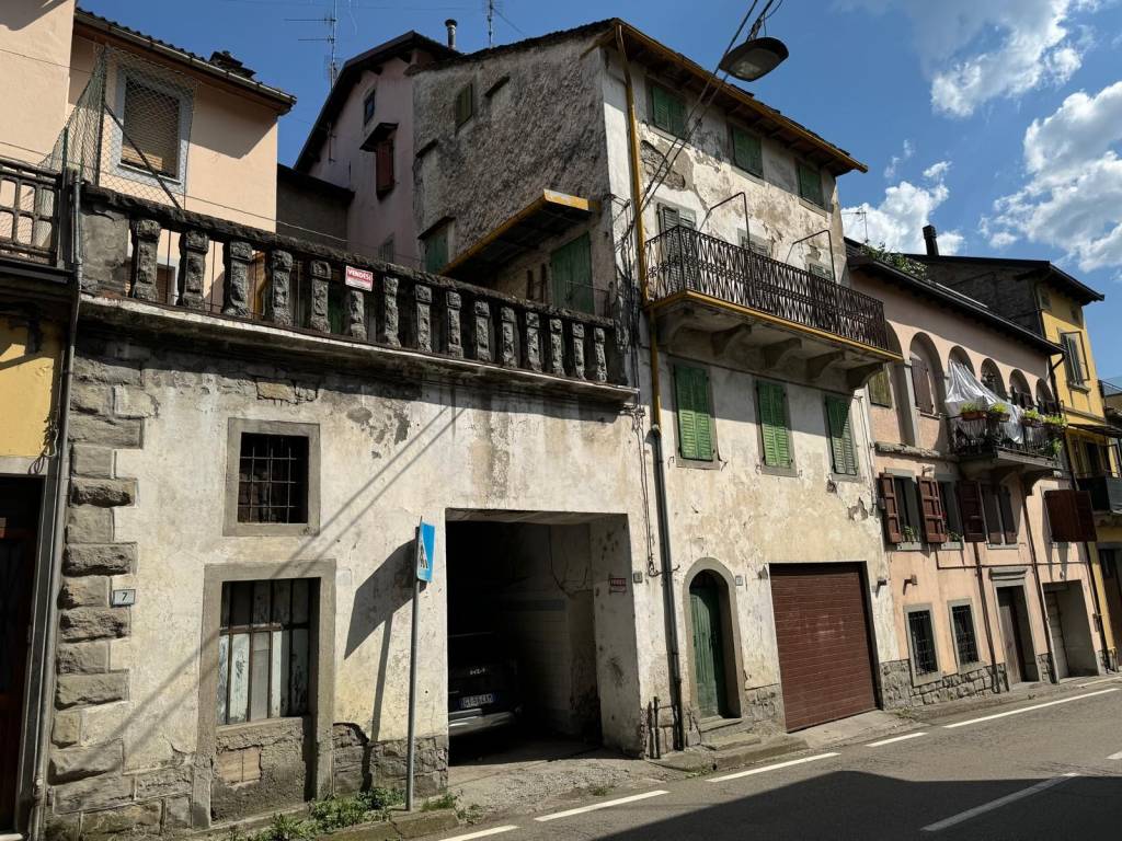 Vendita Casale Fanano. Buono stato, posto auto, 350 m², rif. 113979771