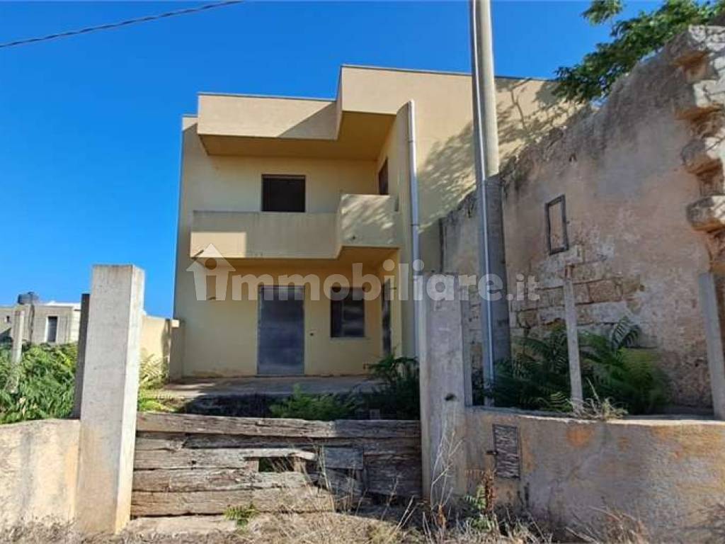 Sale Single-family detached house Petrosino. New, parking space, with ...