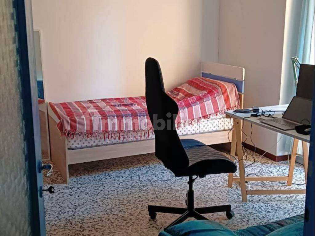 Stanza singola in affitto, affittasi camera singola via Lodovico il ...