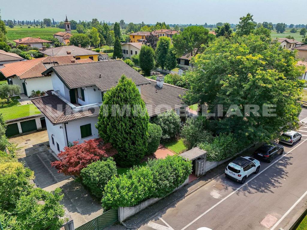 Vendita Villa unifamiliare in via Antonio Gramsci 23 Capriano del Colle ...