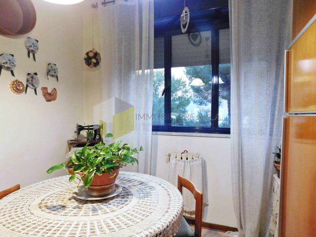 Vendita Appartamento Pisa. Quadrilocale in via Adolfo Omodeo. Buono ...
