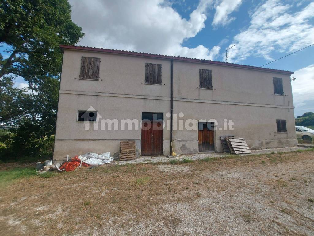 Vendita Casa colonica in Contrada Pian Volpello Castelleone di Suasa ...