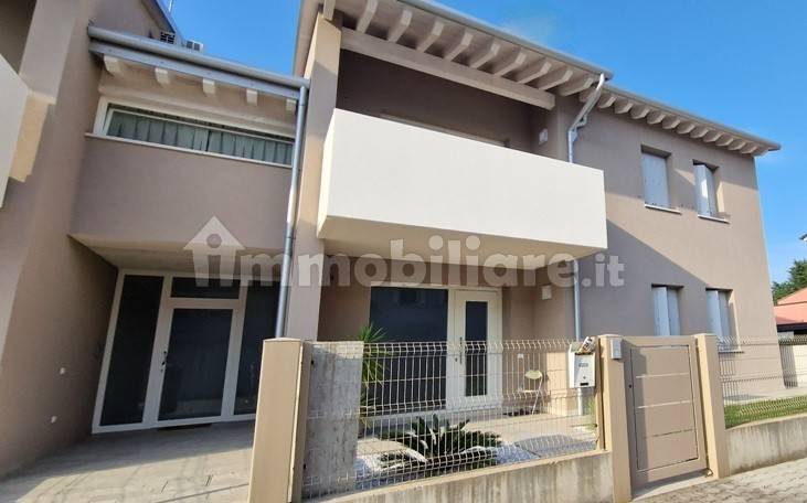 Vendita Appartamento Loria. Quadrilocale in via Cacciatora 3A. Nuovo ...