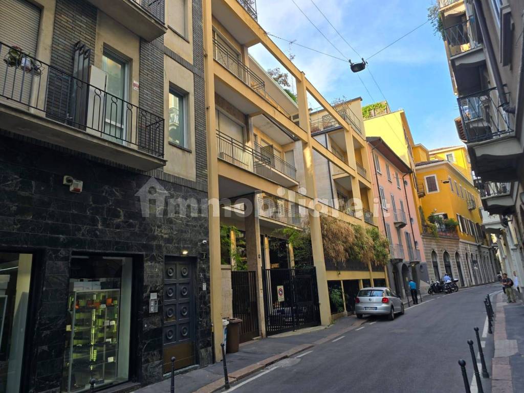 Vendita Appartamento Milano. Bilocale in via Cerva 9. Secondo piano ...