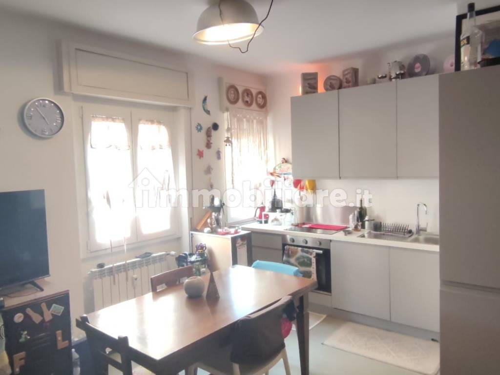 Renda Apartamento Pavia. Apartamento T2 em via Matteo Bandello 1. Muito ...