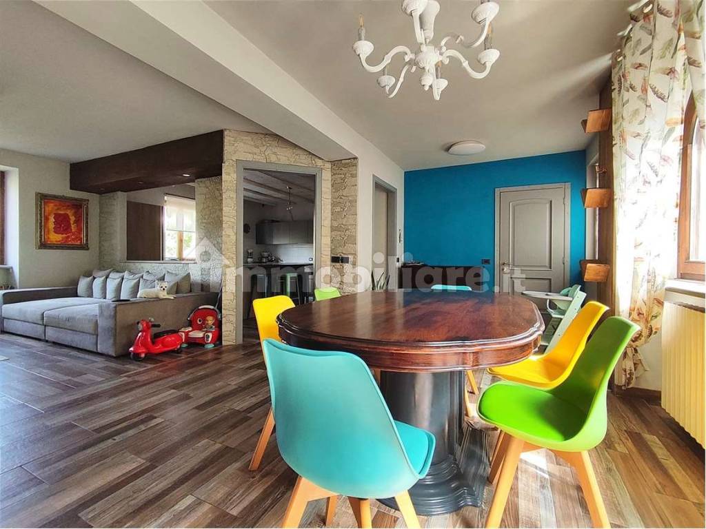 Vendita Appartamento Foresto Sparso. Trilocale in via San Michele ...