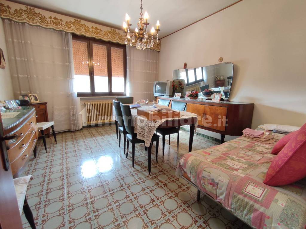 Vendita Appartamento Villa del Conte. Quadrilocale, Buono stato, primo ...