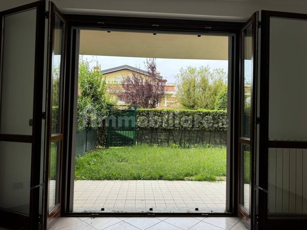 Vendita Appartamento in villa in via Giuseppe Verdi 7C Brenta. Buono ...