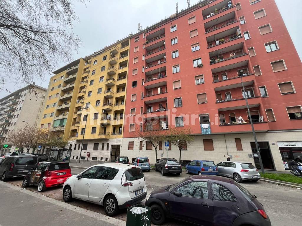 Vendita Appartamento Milano. Monolocale in piazza Insubria 24. Ottimo ...