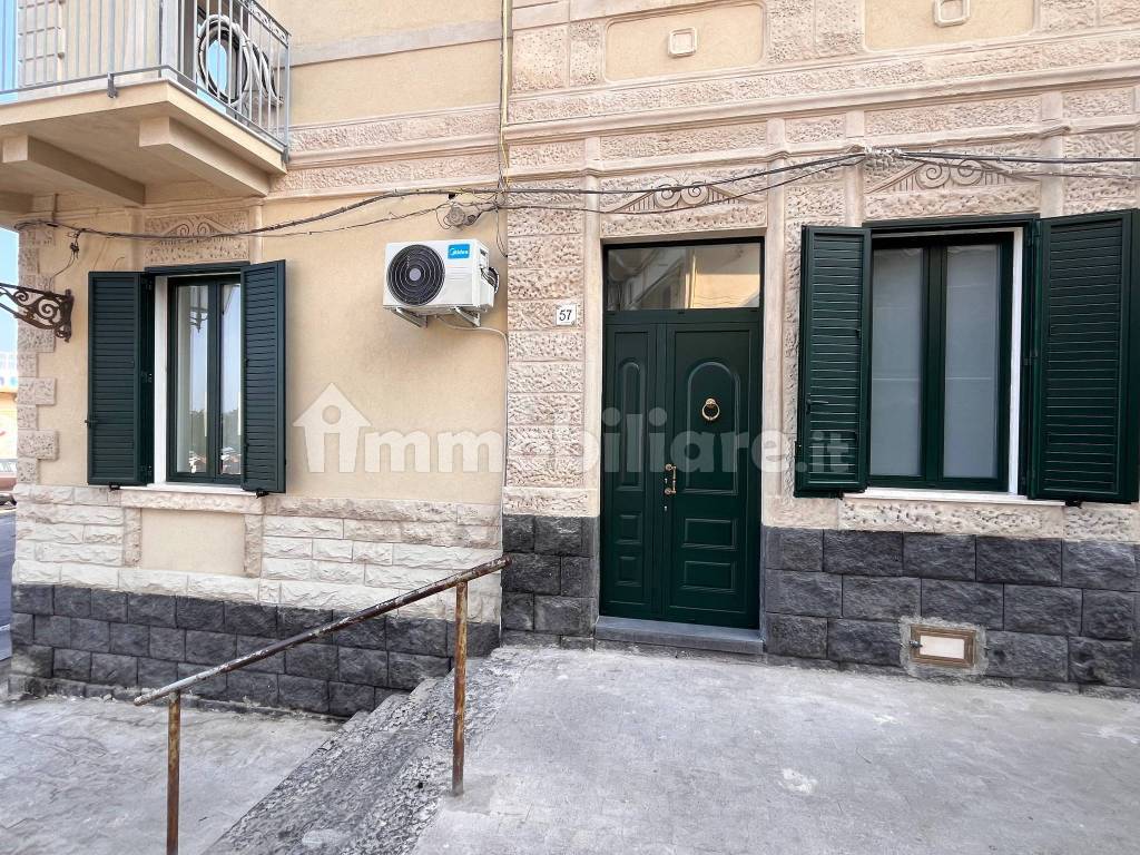 Affitto Appartamento Aci Castello. Monolocale in via Marina 57. Ottimo ...