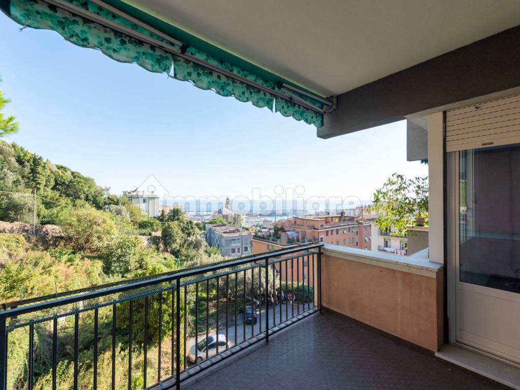 Affitto Appartamento Genova. Trilocale in via Ausonia 30. Ottimo stato ...