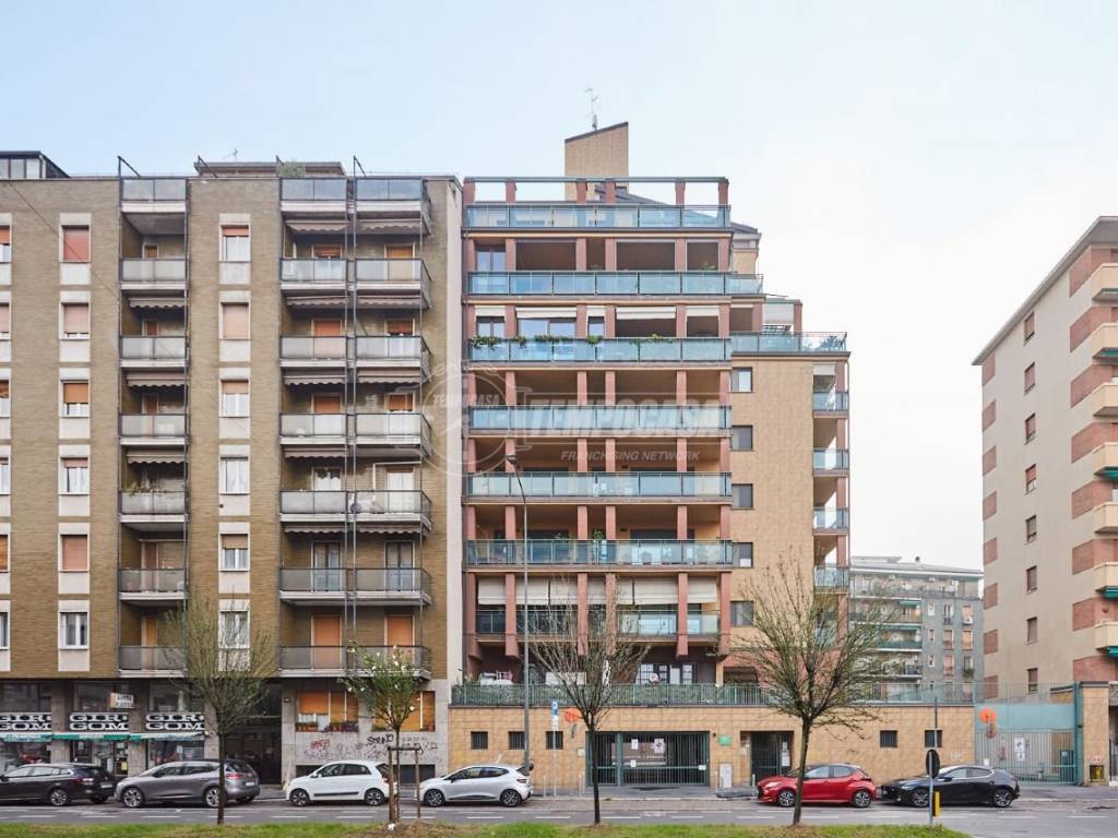 Vendita Appartamento Milano. Trilocale in viale Monza 200. Buono stato ...