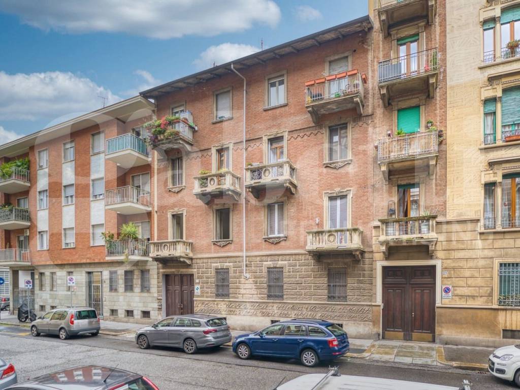 Vendita Appartamento Torino. Trilocale in via Verres , 27. Da ...