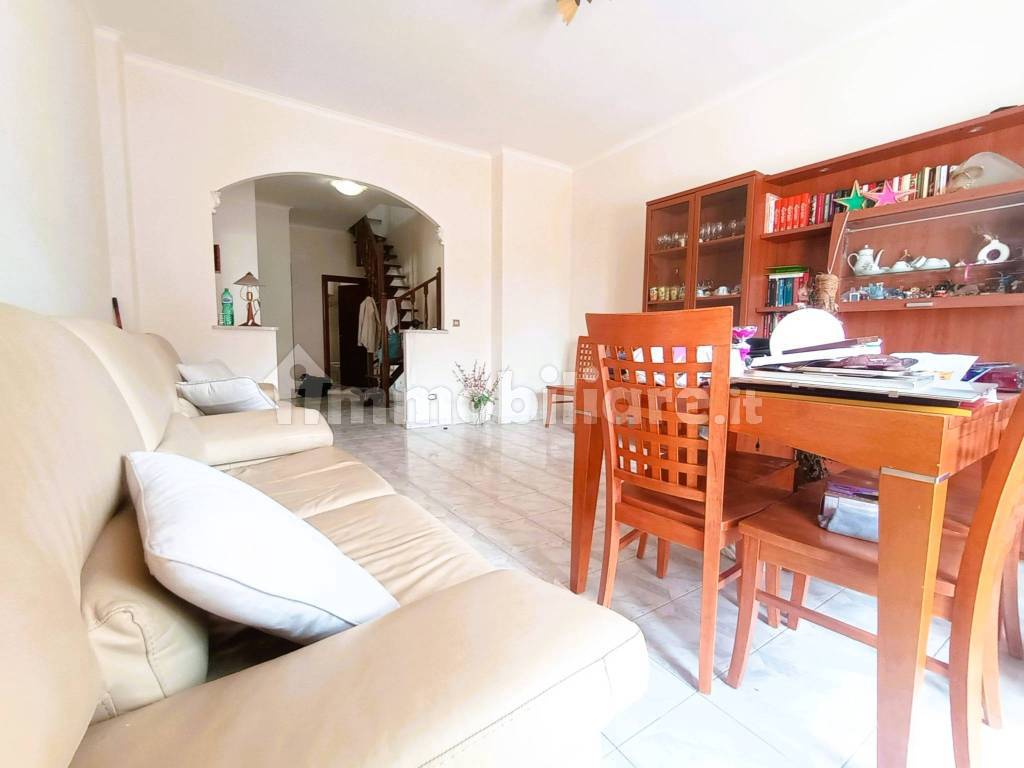 Affitto Attico in via Alessandro Piola Caselli 165 Roma. Buono stato, con terrazza, rif. 114578755