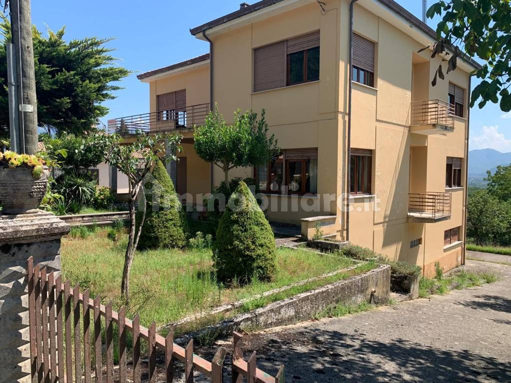 Sale Single family villa in via Santa Maria Casalvieri. Good condition ...