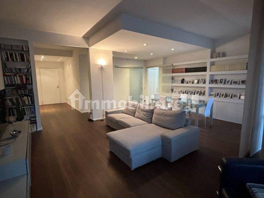 Vendita Appartamento in viale Virginia Reiter. Modena. Ottimo stato ...