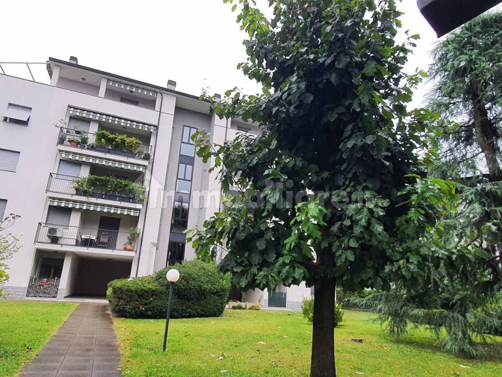 Vendita Appartamento Busto Arsizio. Trilocale in via Tommaso Rodari 30 ...