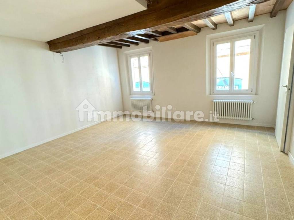 Affitto Appartamento Modena. Bilocale in via Francesco Selmi. Ottimo ...