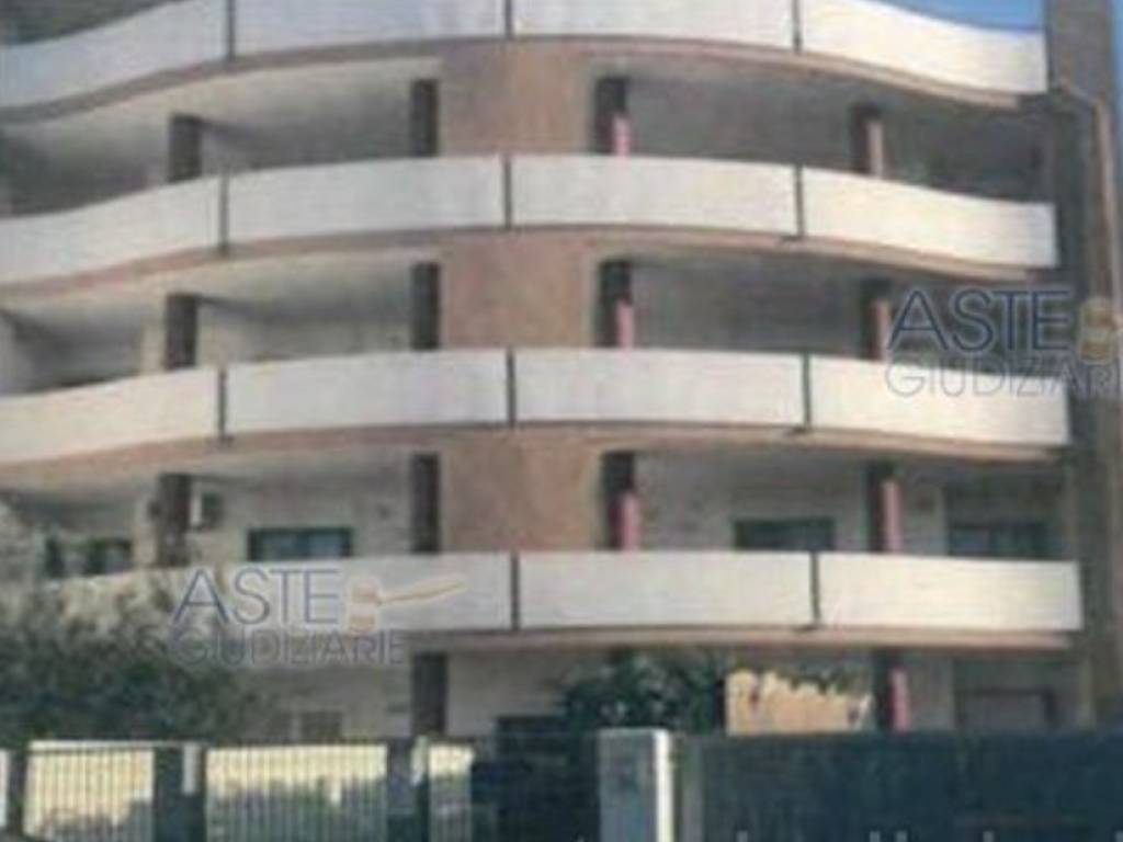 Vendita Appartamento Turi. Trilocale in Strada Comunale via Vecchia ...