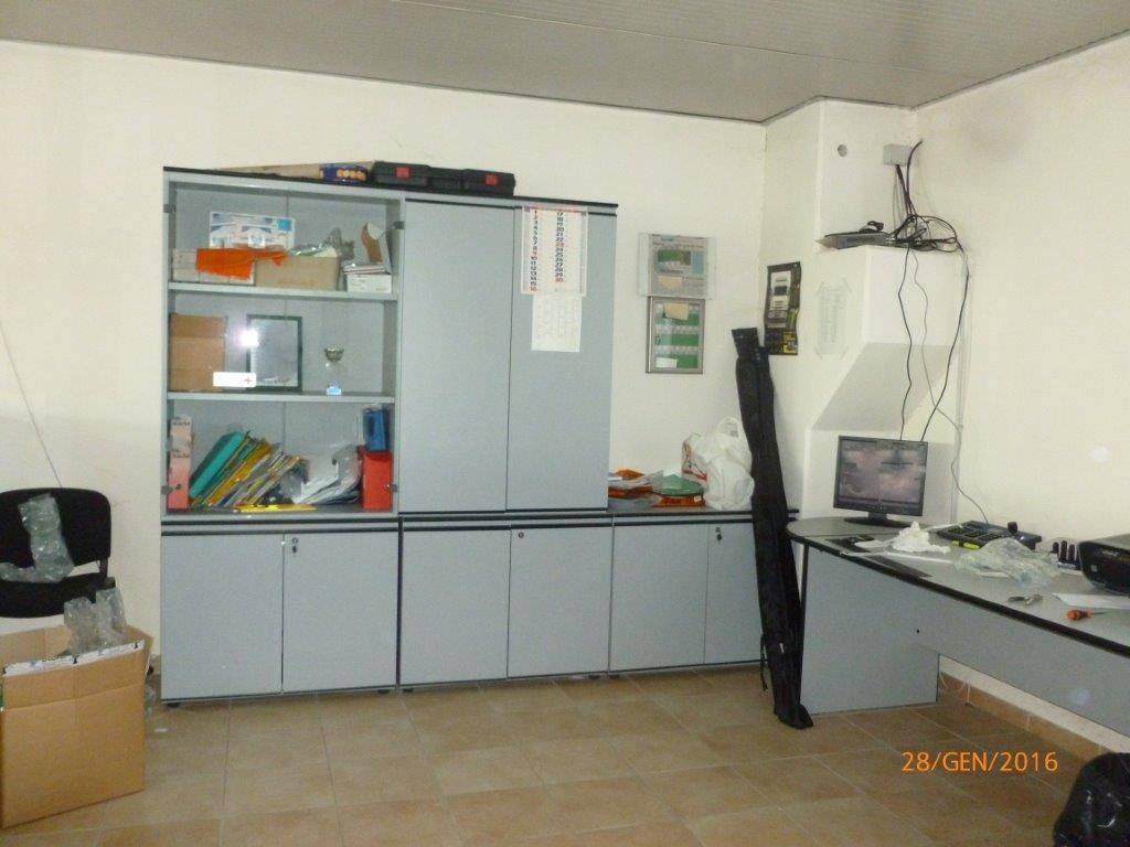 Asta per capannone, traversa Santa Maria Assunta Mosciano Sant'Angelo ...