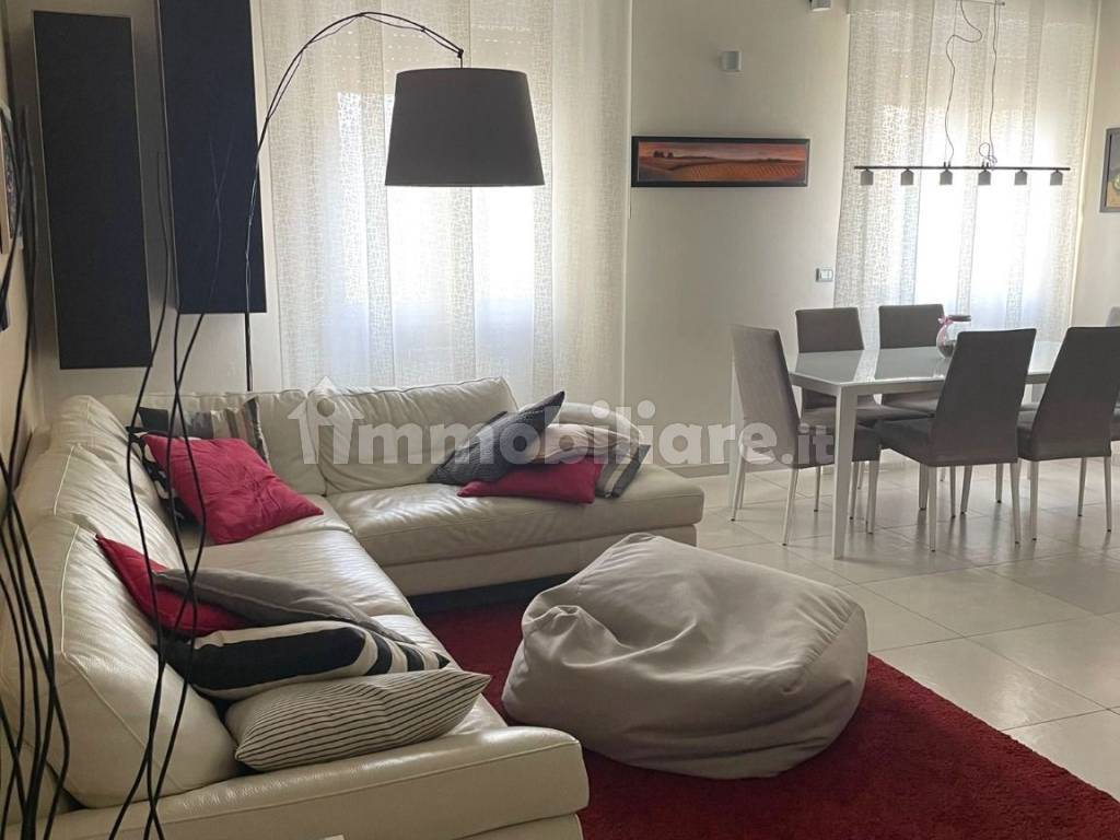 Vendita Appartamento in via Giuseppe Verdi. Casalmaggiore. Posto auto, rif. 114778549