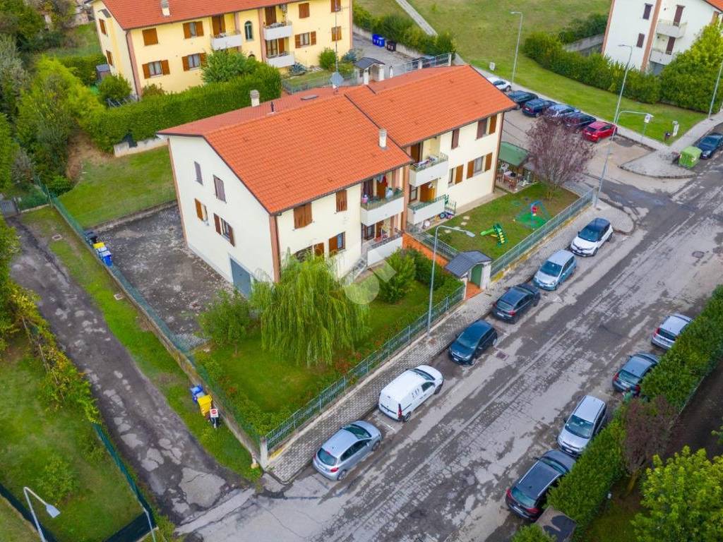 Vendita Appartamento Langhirano. Trilocale in via M. Fabiola. Ottimo ...