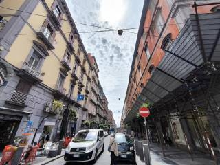Garage in vendita Napoli - Immobiliare.it