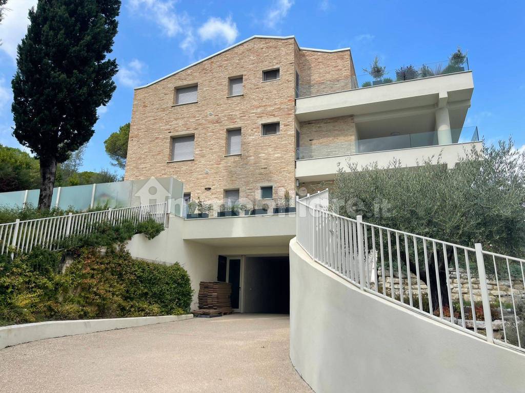 Vendita Appartamento in via Mario Vianello. Perugia. Ottimo stato ...