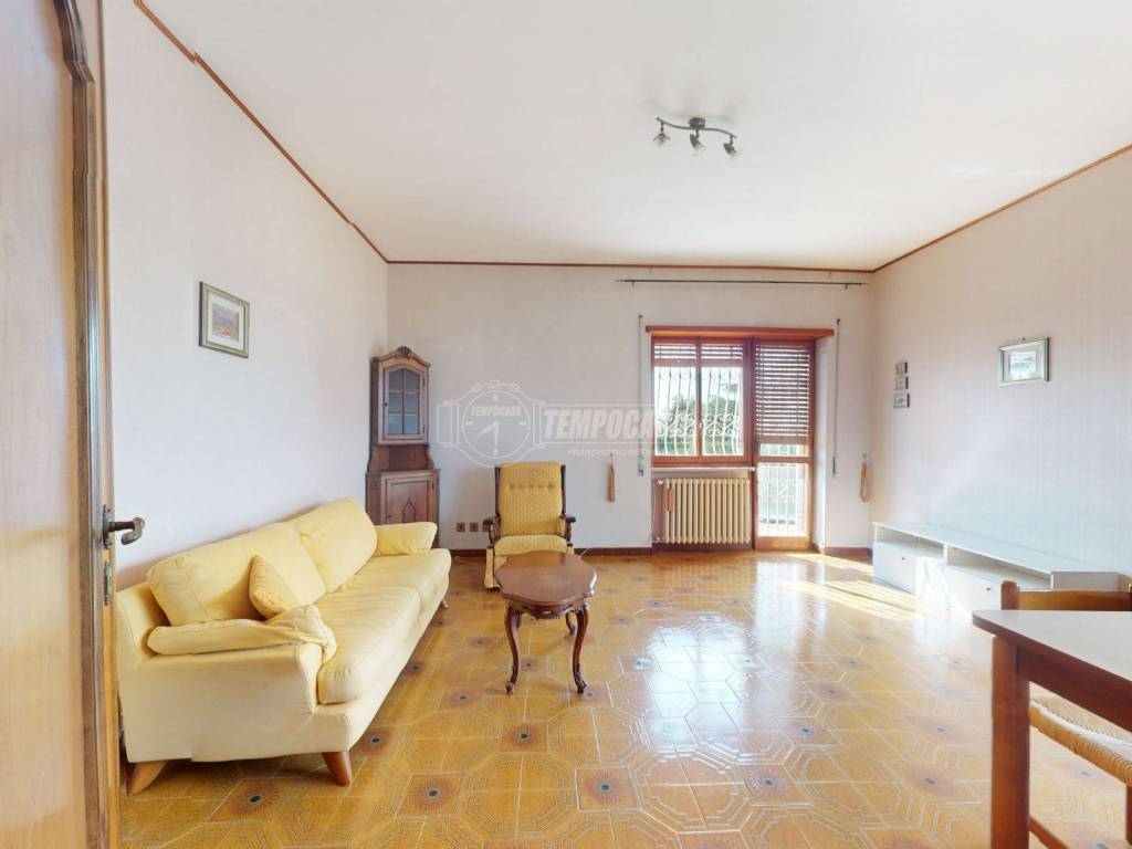 Vendita Appartamento in via Angelo Zottoli 23. Roma. Buono stato, su ...