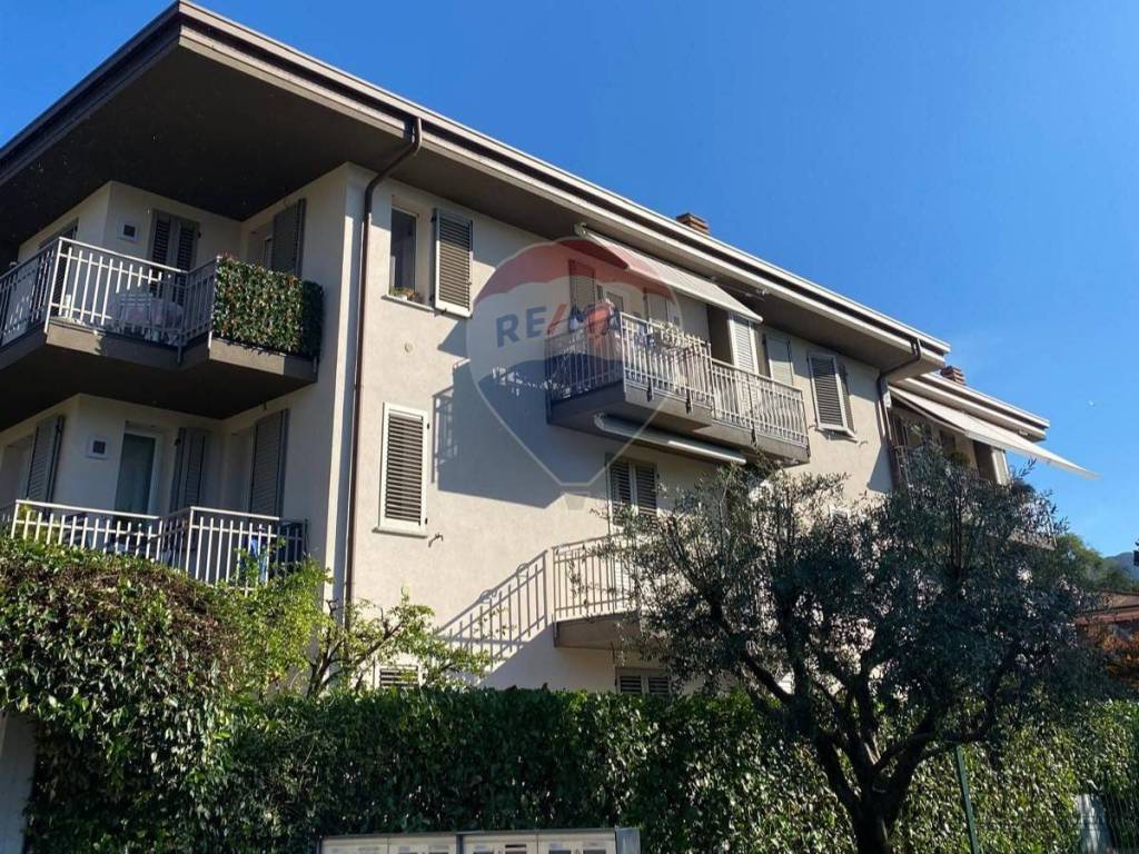 Vendita Appartamento Villongo. Quadrilocale, Ottimo stato, primo piano ...