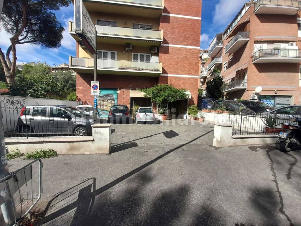 Pasticceria via dei Monti di Primavalle, 00, Roma, Rif. 114999335 ...