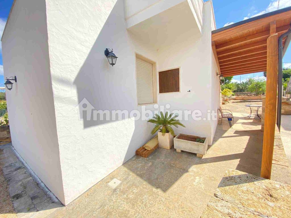 Vendita Terratetto unifamiliare in via Viareggio Racale. Ottimo stato ...