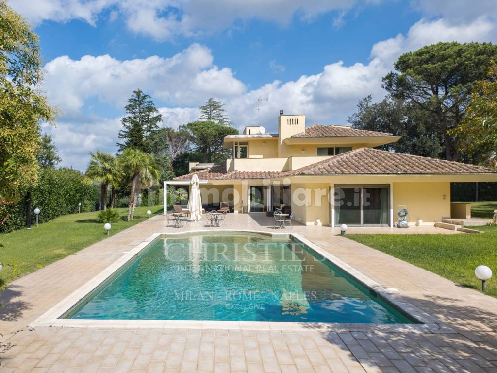 Vendita Villa unifamiliare in largo dell'Olgiata Roma. Ottimo stato ...