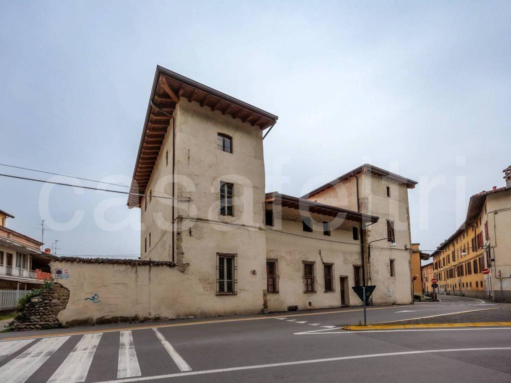 Palazzo - Edificio via marconi, Stezzano, Rif. 115159215 - Immobiliare.it