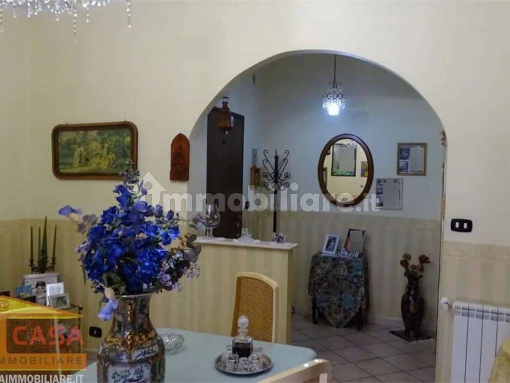 Vendita Appartamento San Pietro Clarenza. Quadrilocale in via Vittorio ...