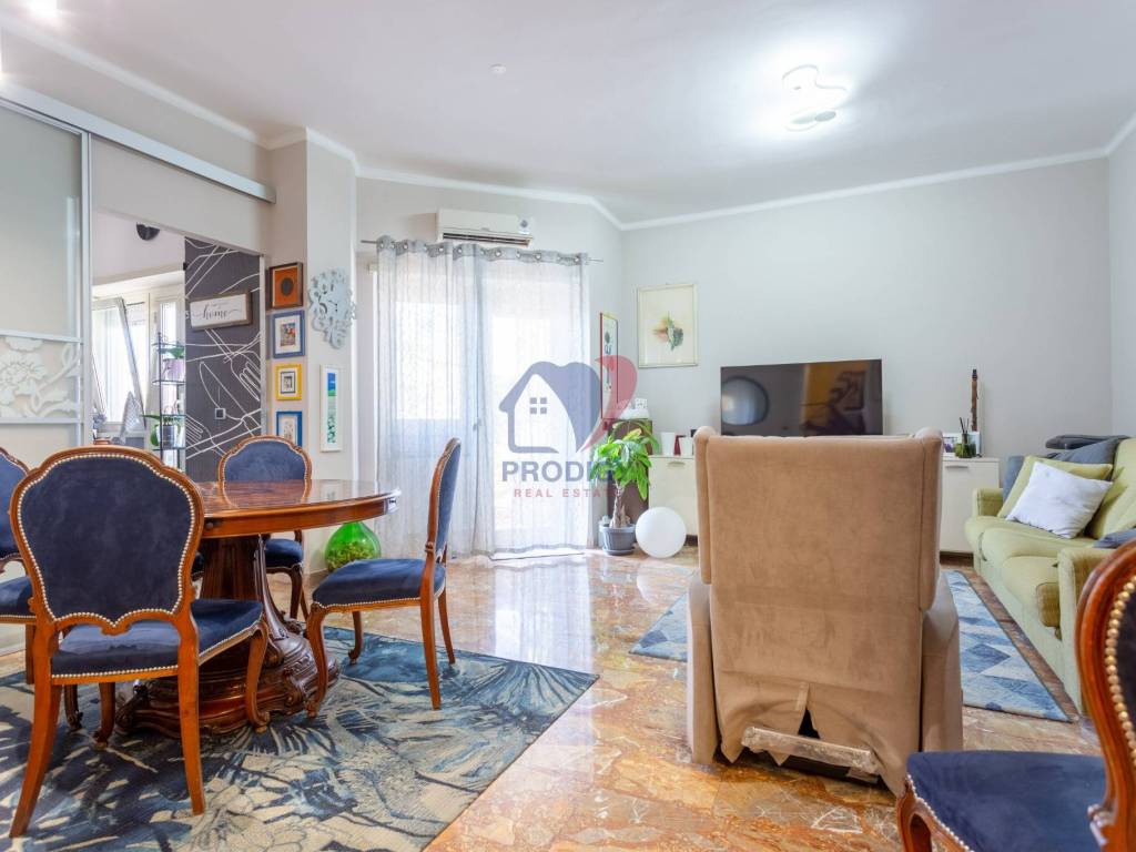 Vendita Appartamento Roma. Quadrilocale in viale Vasco De Gama 83 ...