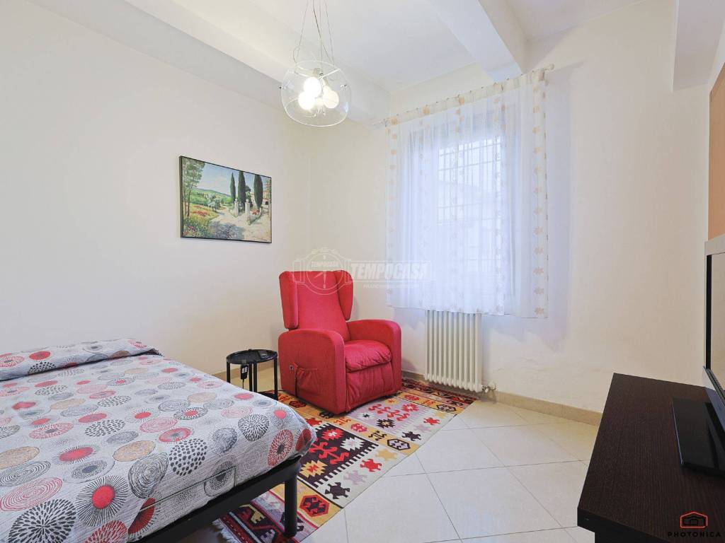 Vendita Appartamento in via Zello. Imola. Da ristrutturare, su più ...