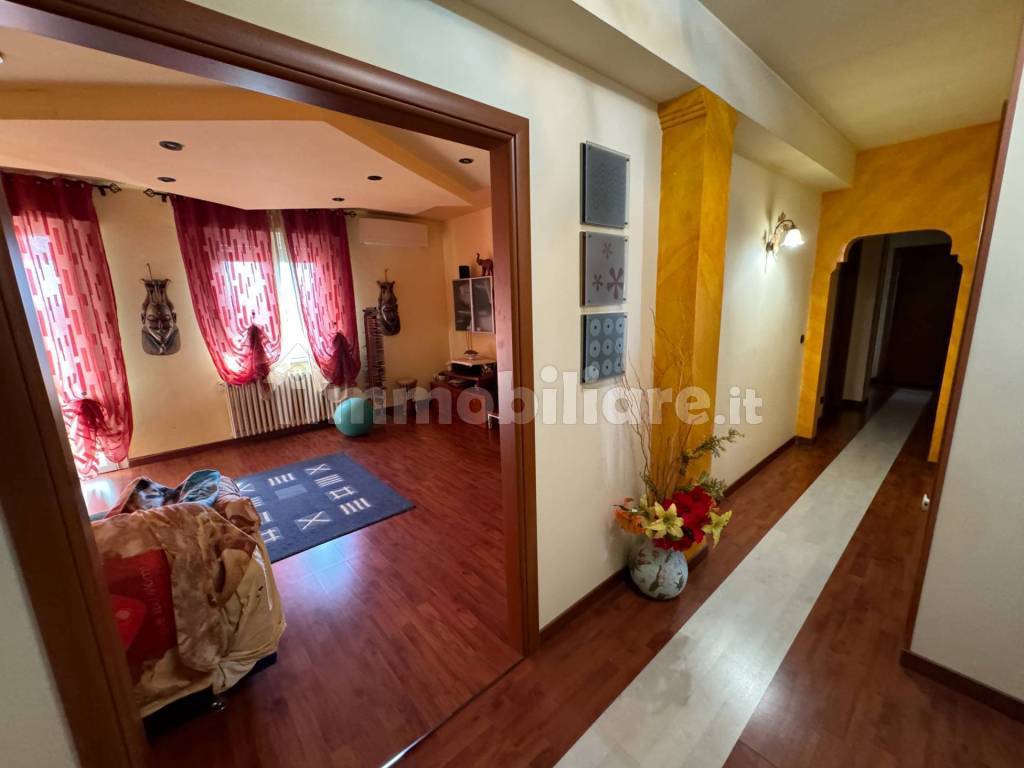 Vendita Appartamento San Felice sul Panaro. Buono stato, terzo piano ...