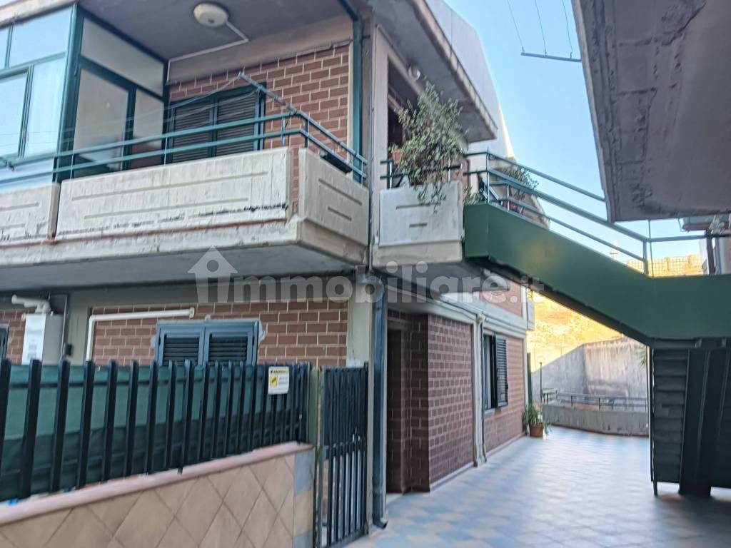 Vendita Appartamento San Pietro Clarenza. Trilocale in via Umberto 278 ...