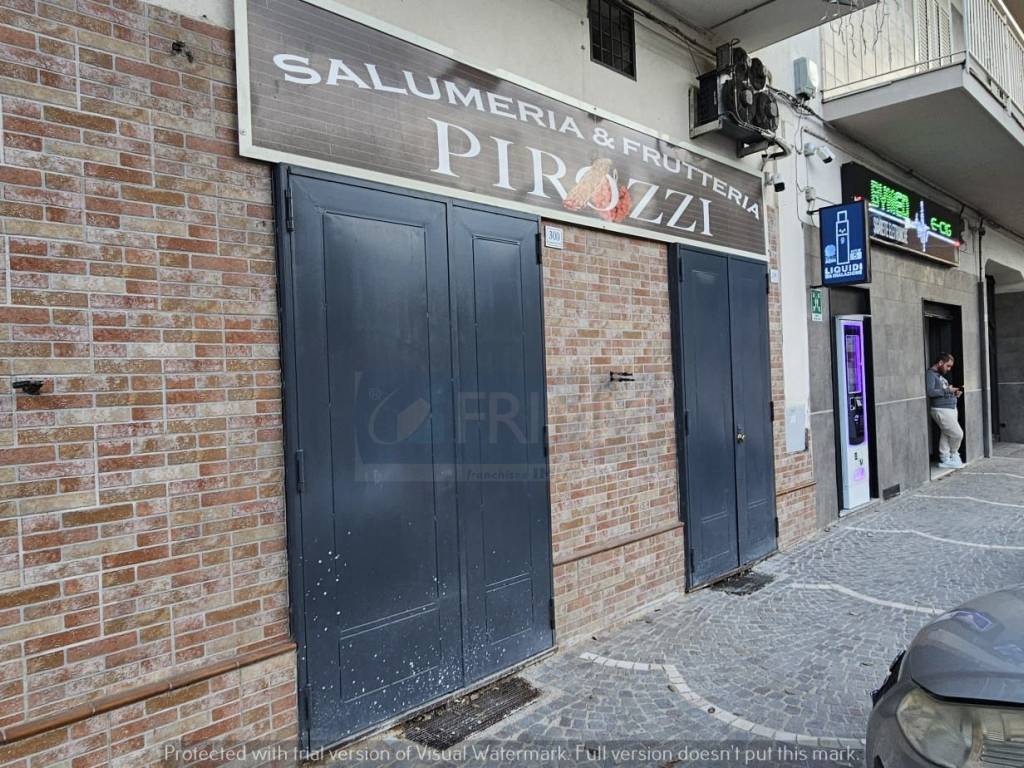 Locale commerciale via Nazionale delle Puglie, Casalnuovo di Napoli ...