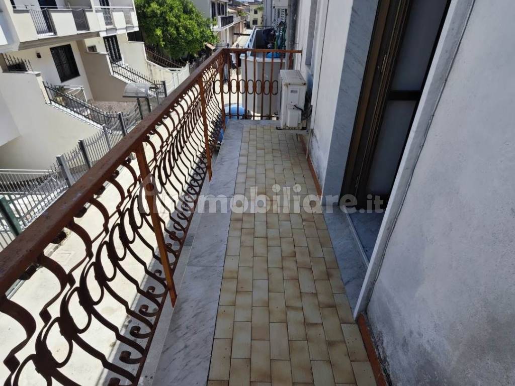 Vendita Appartamento in via Francesco Rao. Capodrise. Buono stato, su ...